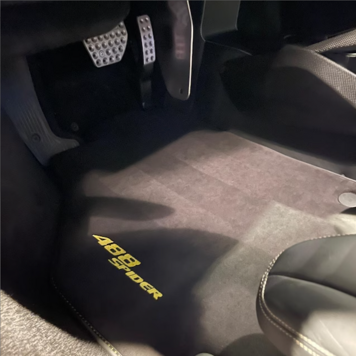 Ferrari California T Scuderia Mats | Fast FedEx Shipping USA & Canada